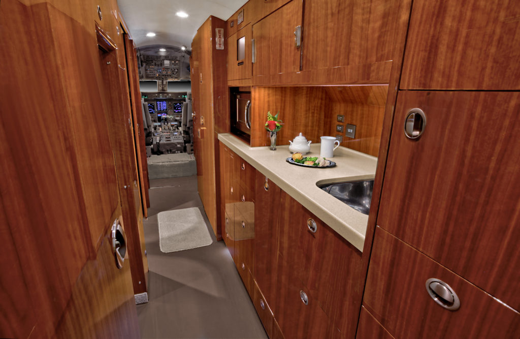 1999 Gulfstream G-V serial V-581